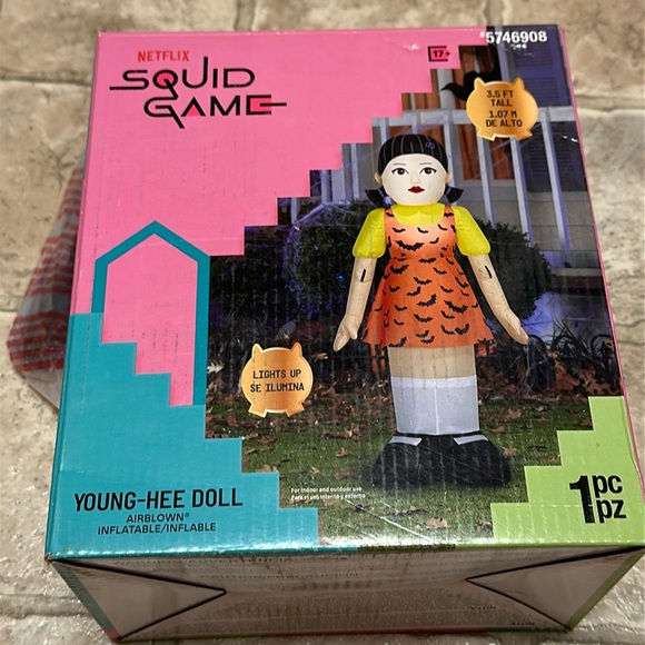 Netflix | Holiday | Squid Game Young Hee Doll Inflatable Blow Up ...